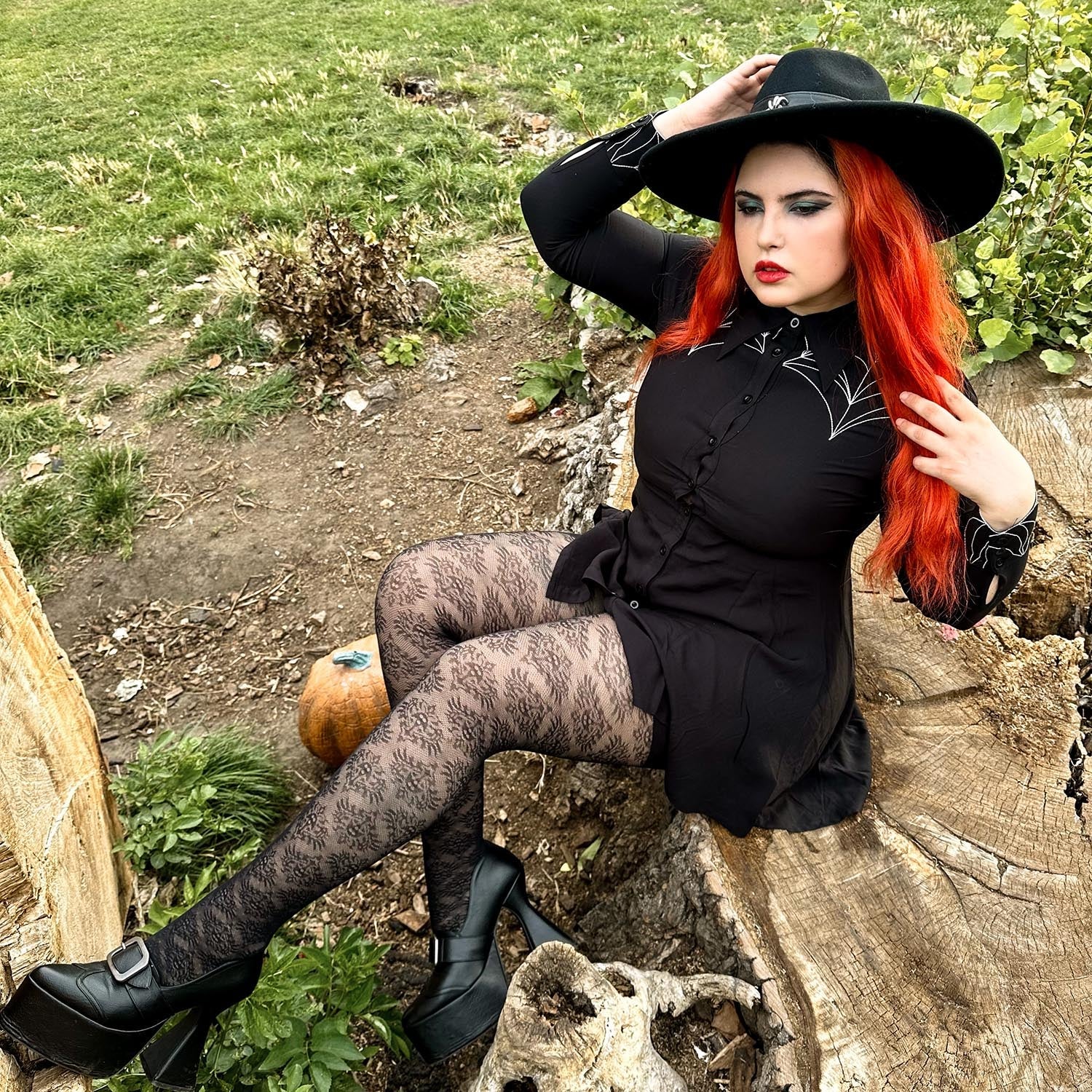 Phantom Veil Tights | Cute Ghost Halloween Tights | Snag – Snag Australia