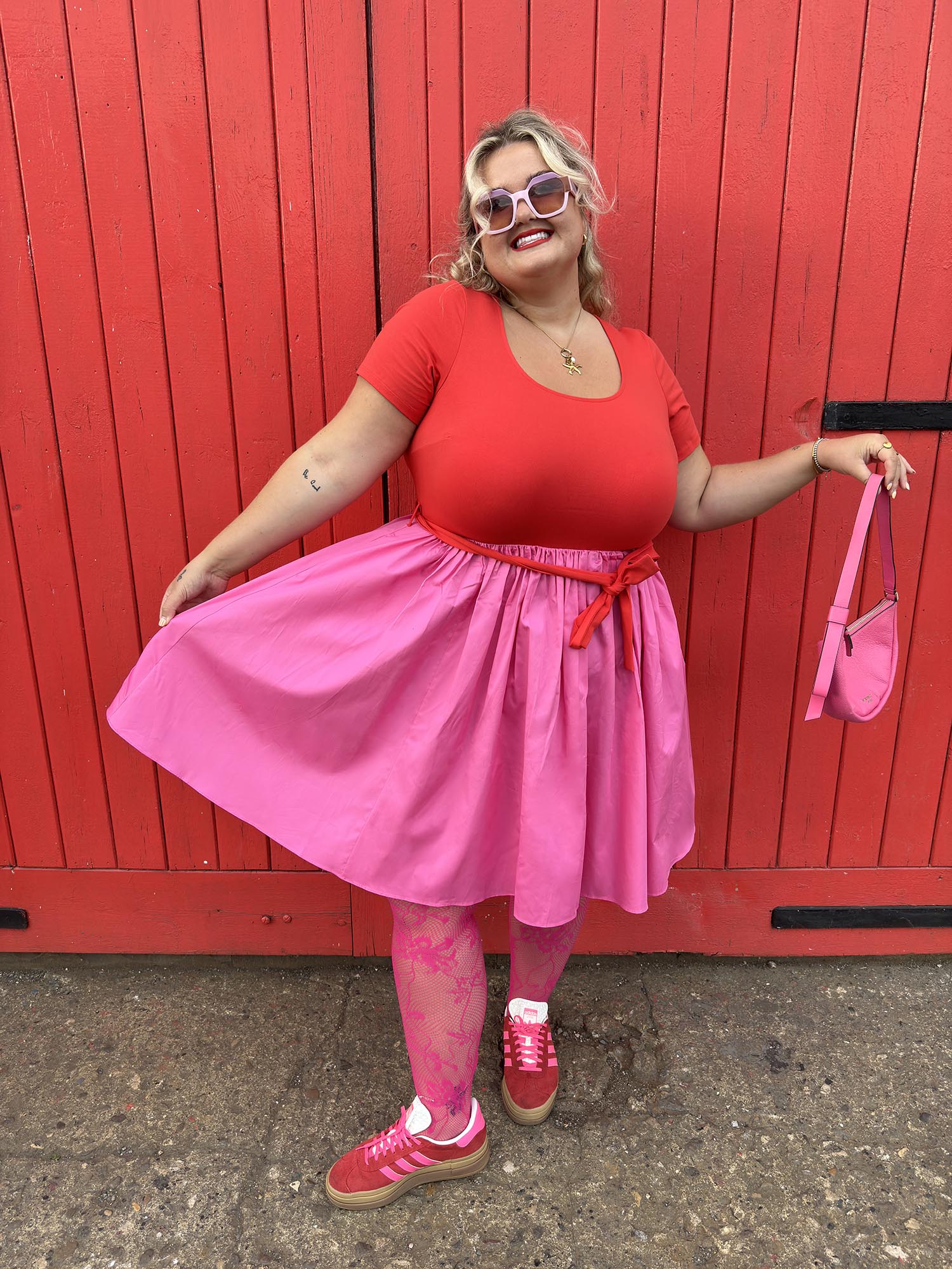 Fishnets - Riff Raff - Pomegranate - Tights & Clothes In Sizes 4-38 ...